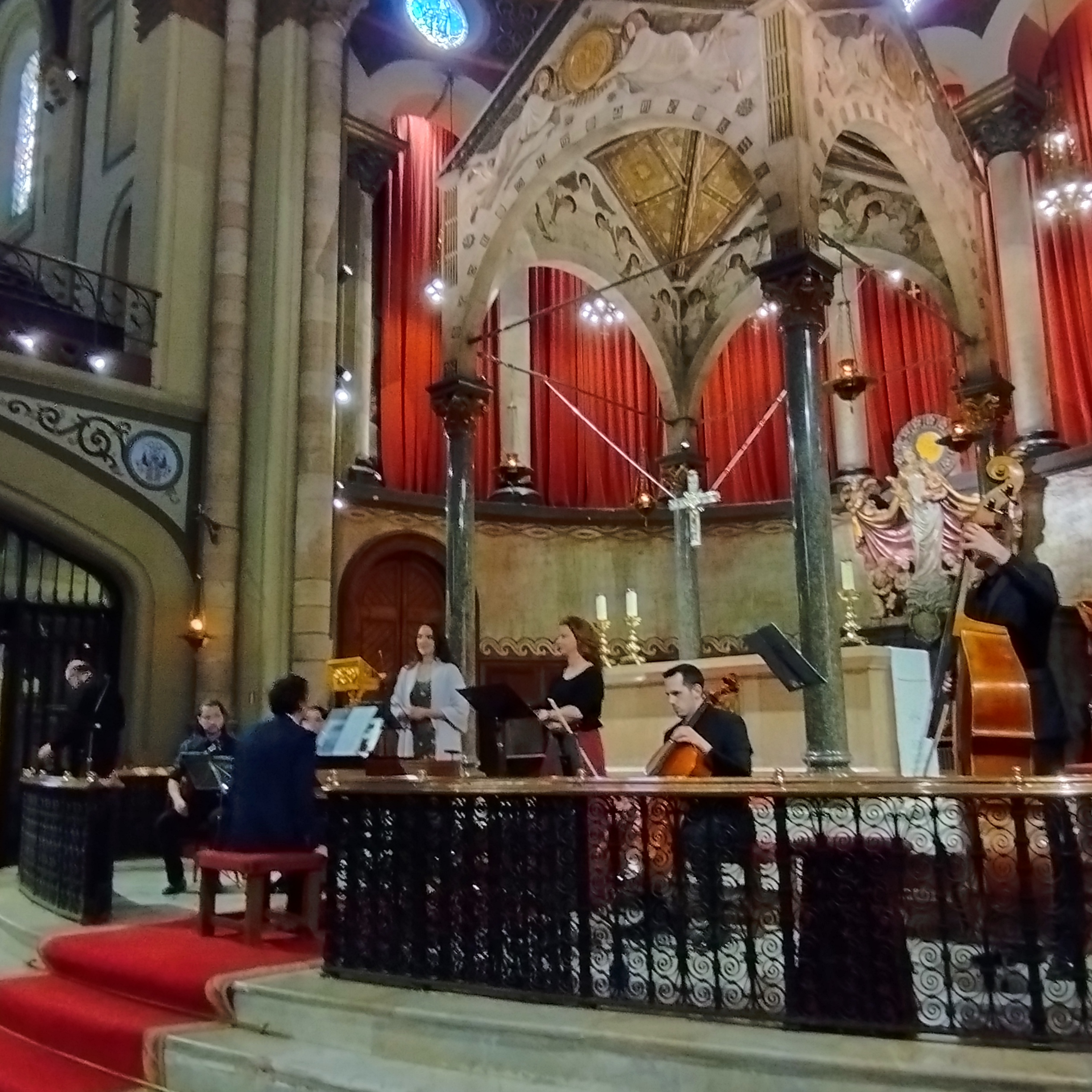 Concierto de Cuaresma Stabat Mater, bajo la dirección de Xavier Cuevas ...